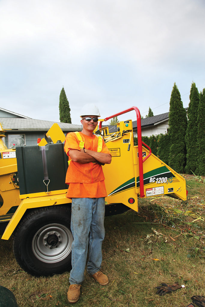 Trained Tree Care Team Tackles Tight Timeframes