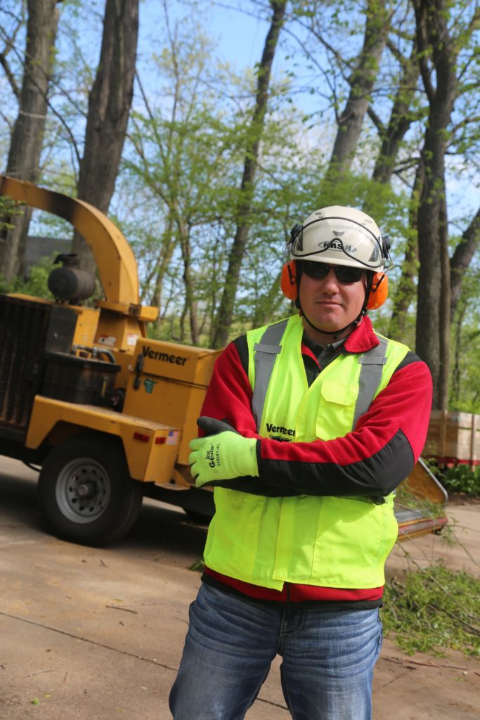 Veterans of tree care - Tree Care, Rental and Landscape